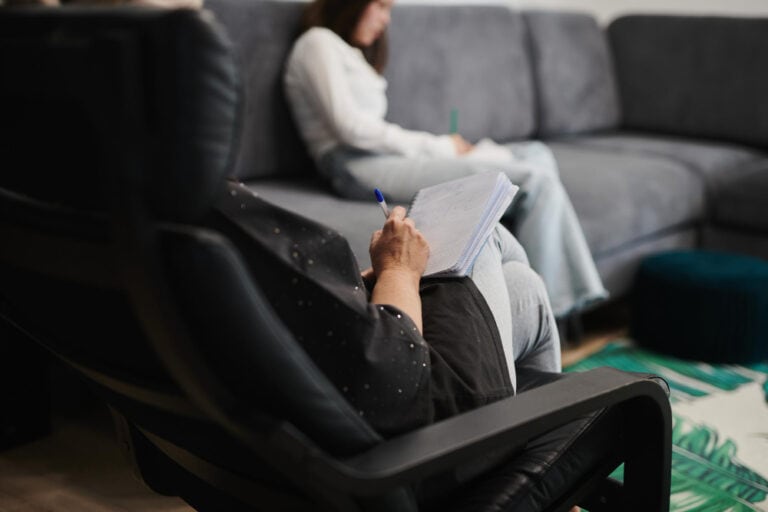 The Traffic Light Technique for Managing Anger | Wellspring Counselling